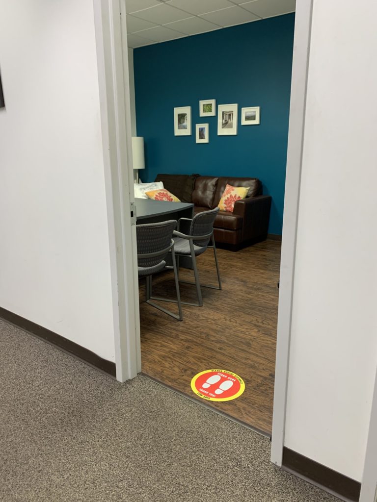 Tent Location Mark out Flags (PK 100) - B&R Innovations